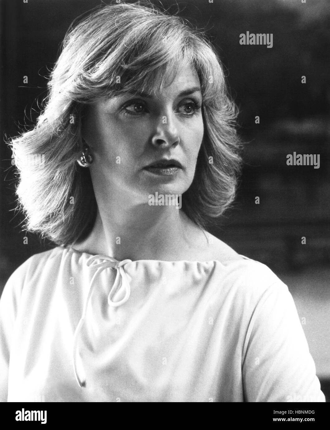 THE DROWNING POOL, Joanne Woodward, 1975 Stock Photo - Alamy