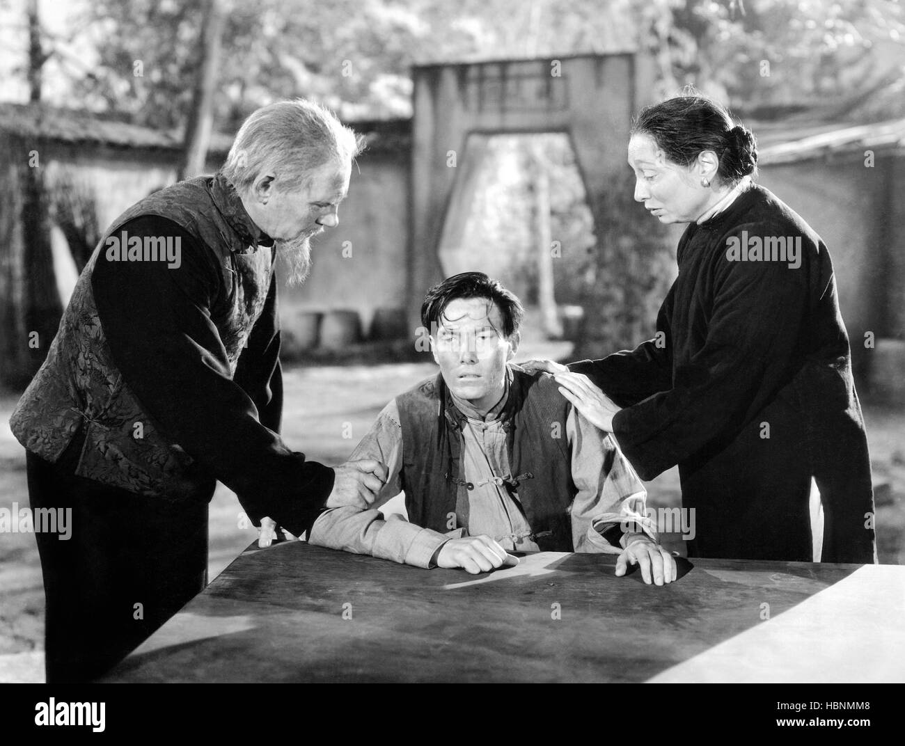 DRAGON SEED, from left, Walter Huston, Hurd Hatfield, Aline MacMahon ...