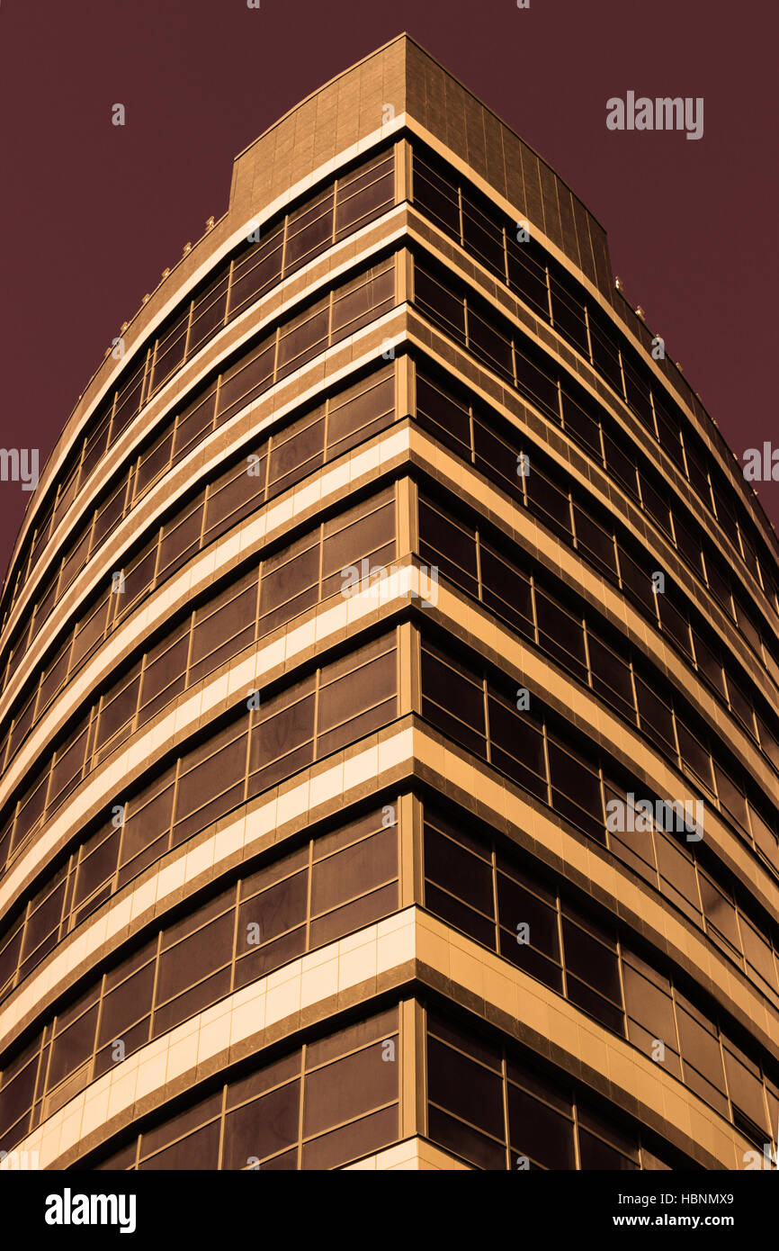 Modern skyscraper hi-res stock photography and images - Alamy