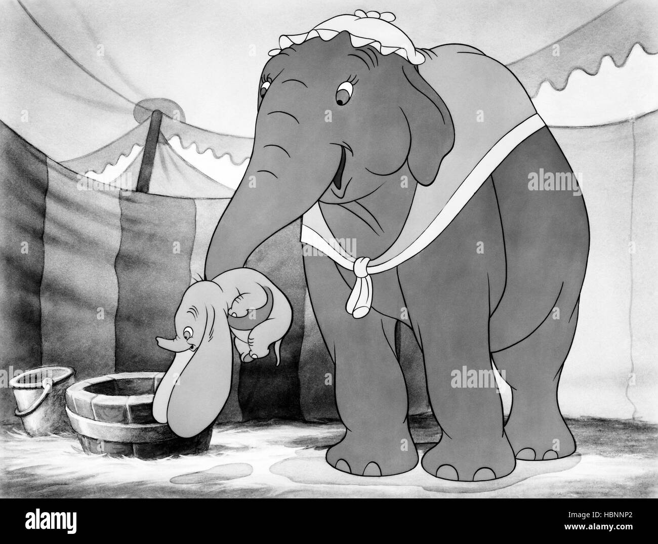DUMBO, from left: Dumbo, Mrs. Jumbo, 1941. ©Walt Disney/courtesy ...