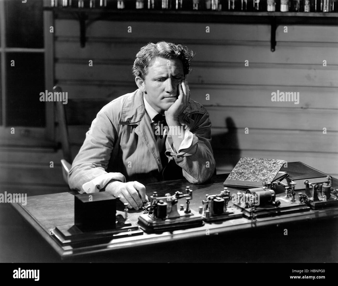 EDISON, THE MAN, Spencer Tracy, 1940 Stock Photo - Alamy