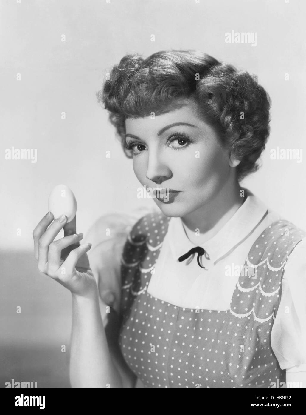 THE EGG AND I, Claudette Colbert, 1947 Stock Photo - Alamy
