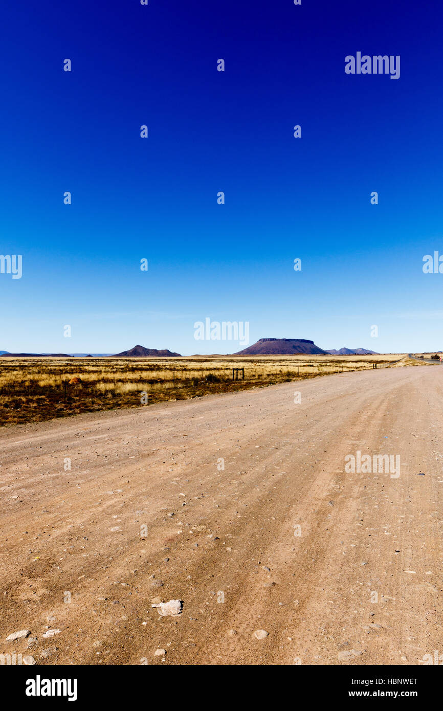 Beautiful scenic view table mountain hi-res stock photography and ...