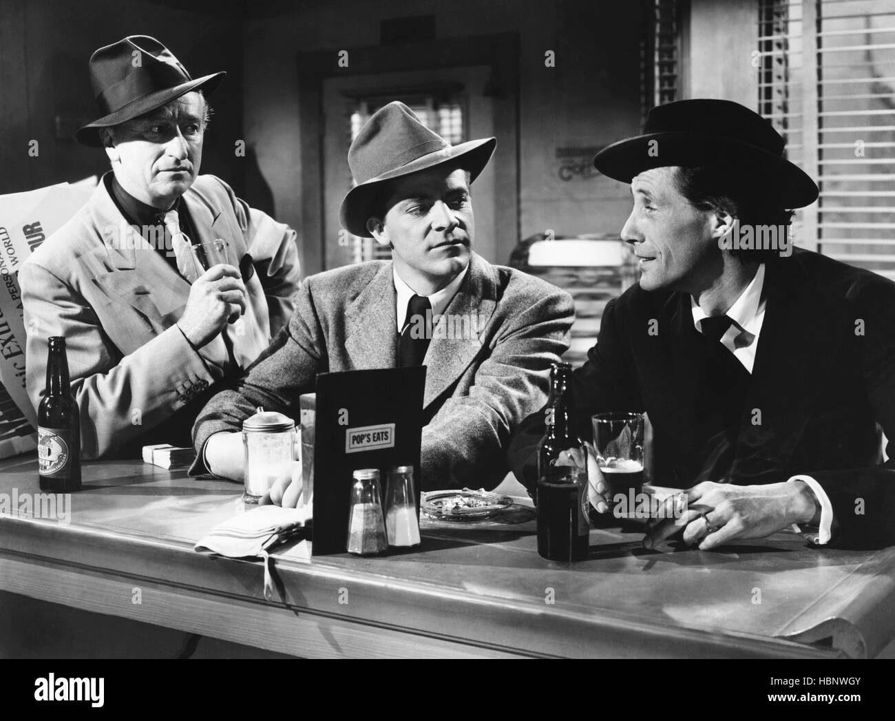 FALLEN ANGEL, from left: Olin Howland, Dana Andrews, John Carradine ...