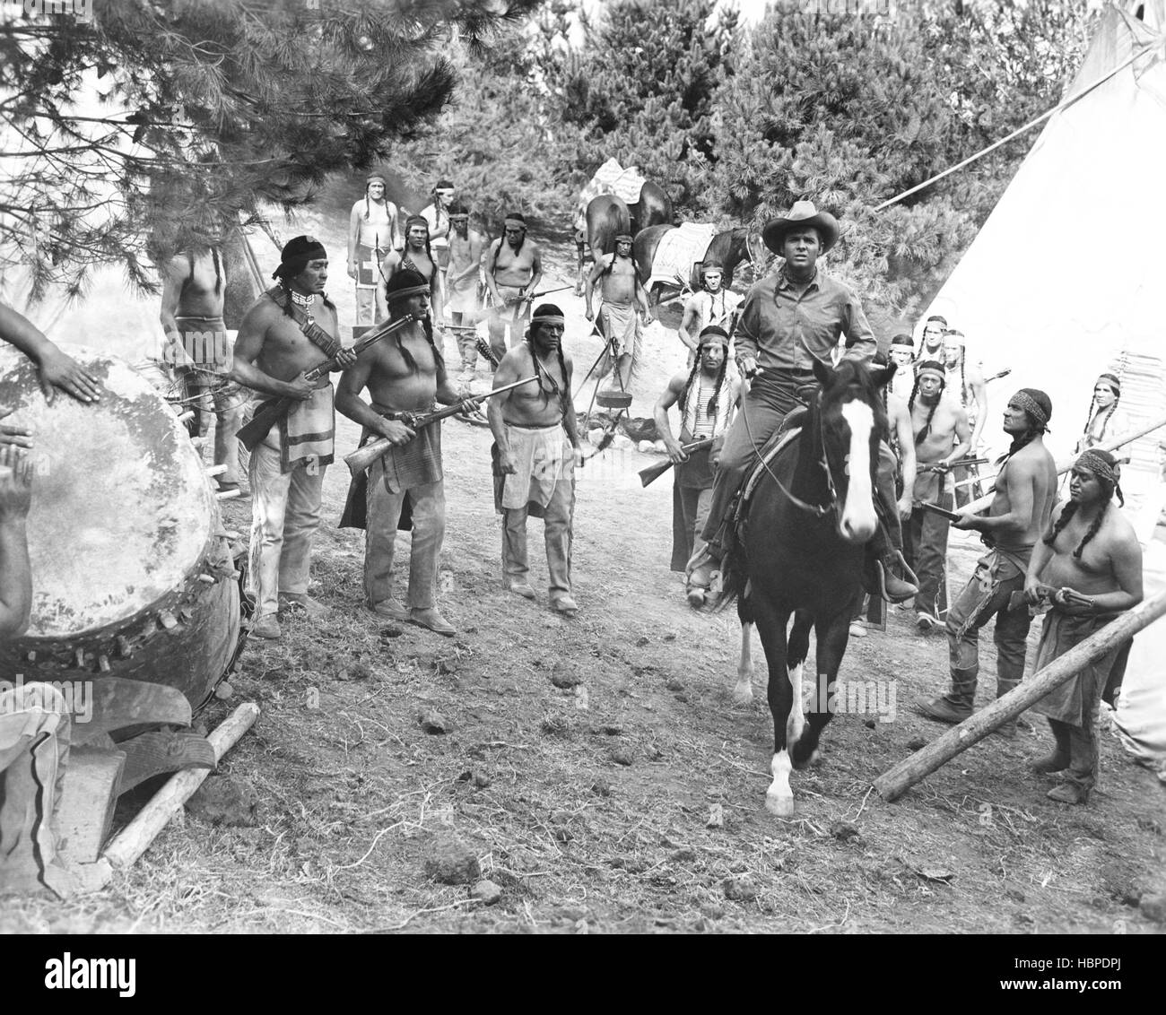 DRUMS ACROSS THE RIVER, Audie Murphy, 1954 Stock Photo - Alamy