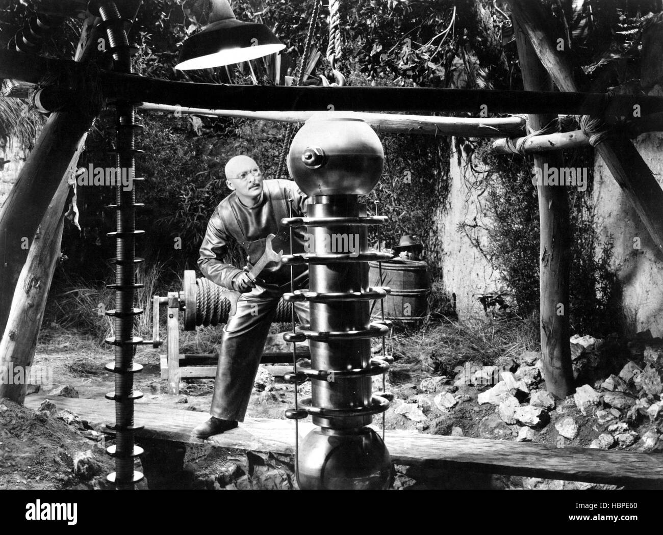 DR. CYCLOPS, Albert Dekker, 1940 Stock Photo - Alamy