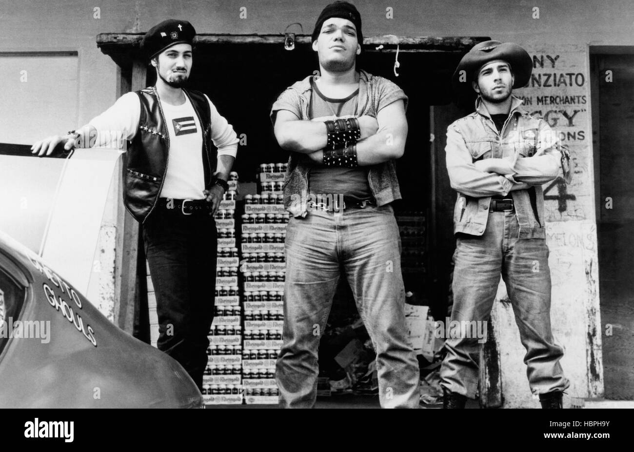 THE EXTERMINATOR, from left, Ned Eisenberg, Irwin Keyes, Peter Ferrar ...