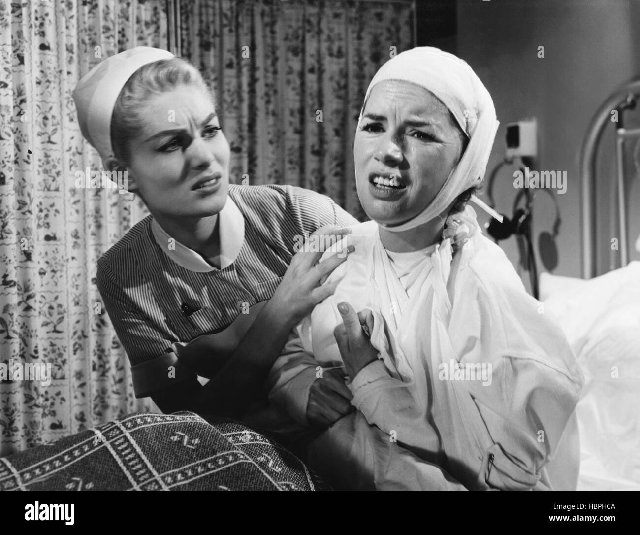 EYEWITNESS, from left: Belinda Lee, Muriel Pavlow, 1956 Stock Photo - Alamy