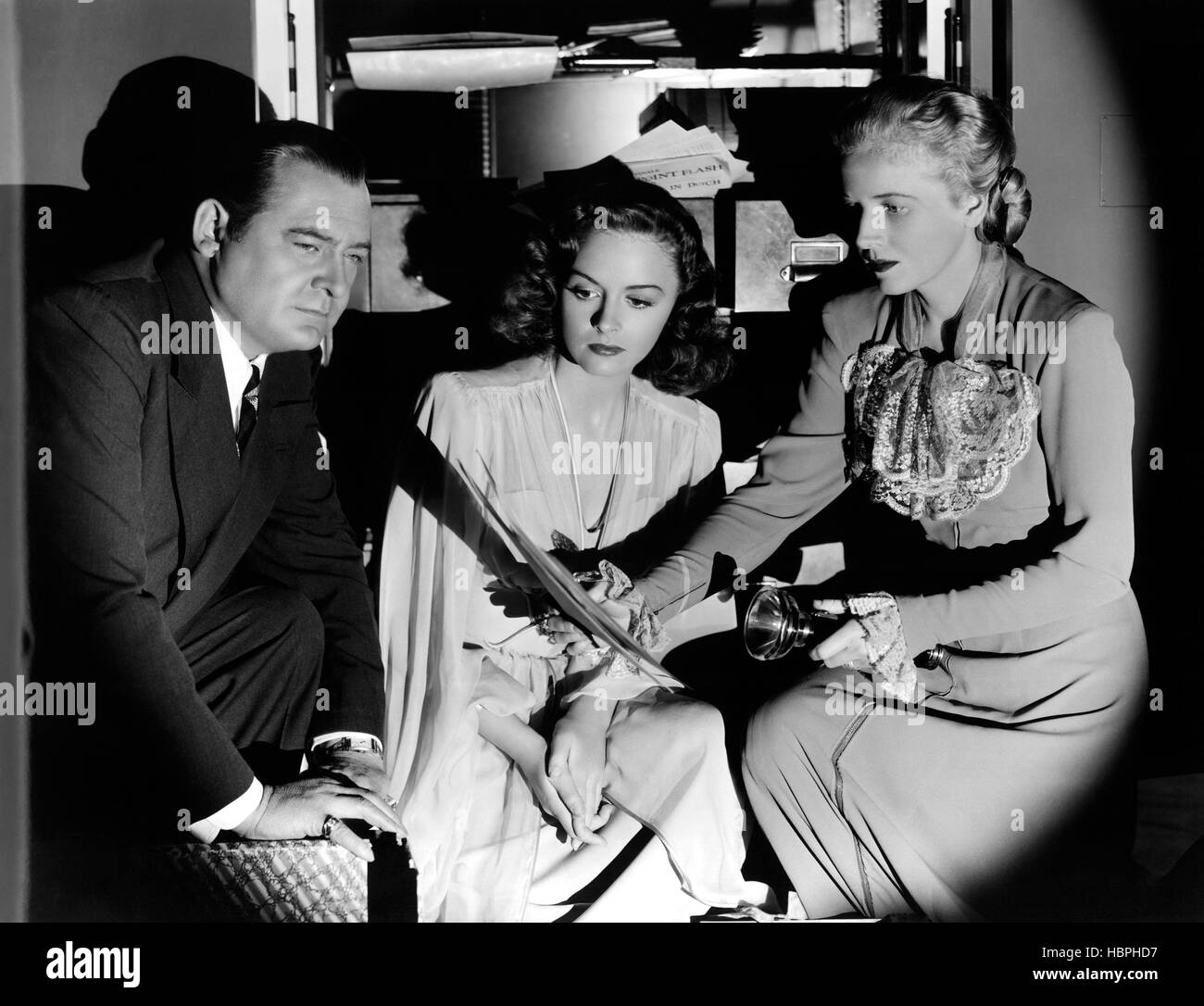 EYES IN THE NIGHT, Edward Arnold, Donna Reed, Ann Harding, 1942 Stock ...