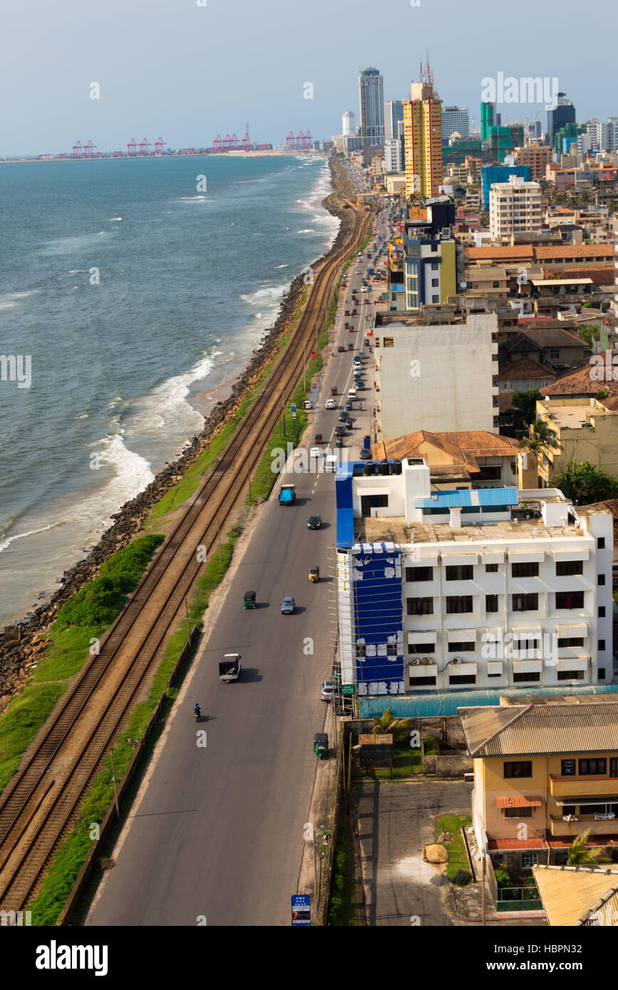 Colombo harbour hi-res stock photography and images - Alamy