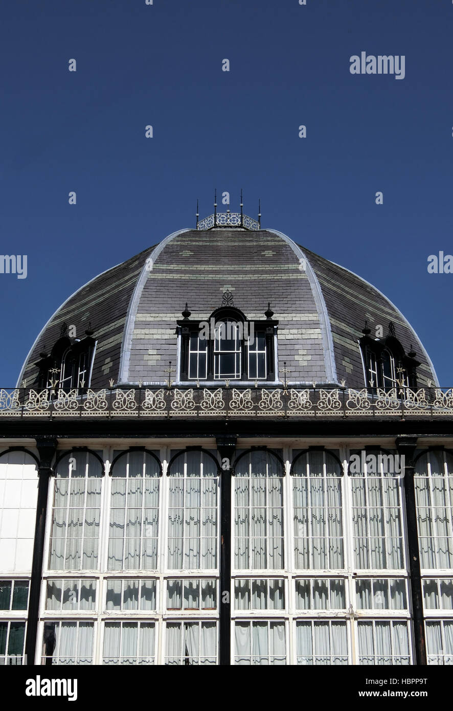 Octagon building hi-res stock photography and images - Alamy