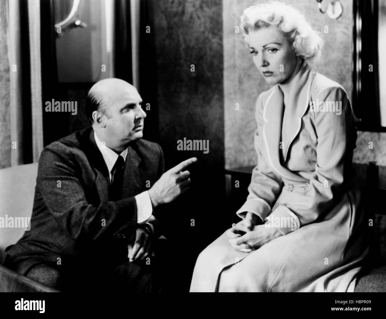 FLUGREN TIL DANMARK, (aka ESCAPE FROM TERROR), from left: Jackie Coogan ...