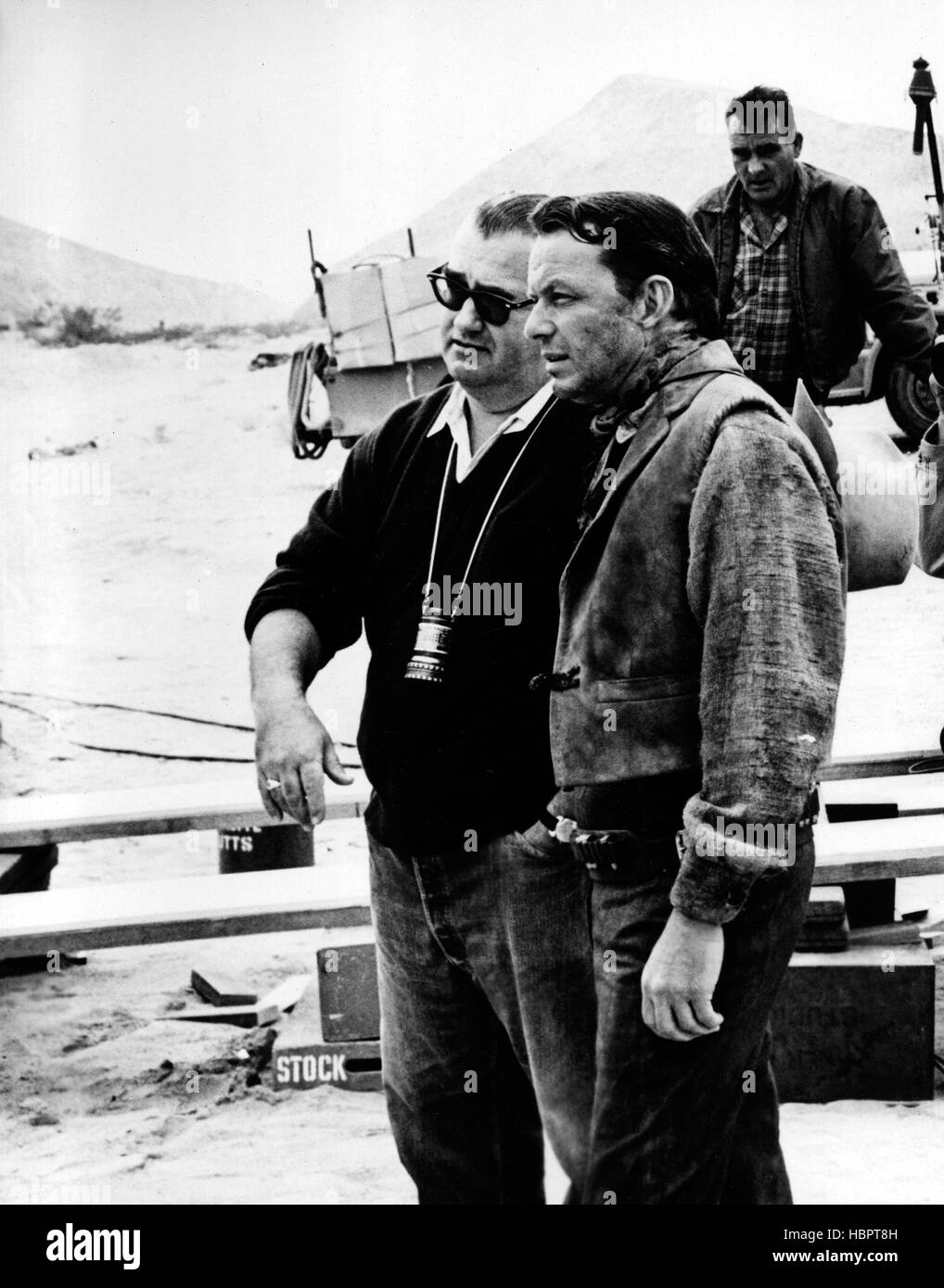 FOUR FOR TEXAS, (aka 4 FOR TEXAS), Director Robert Aldrich, Frank ...