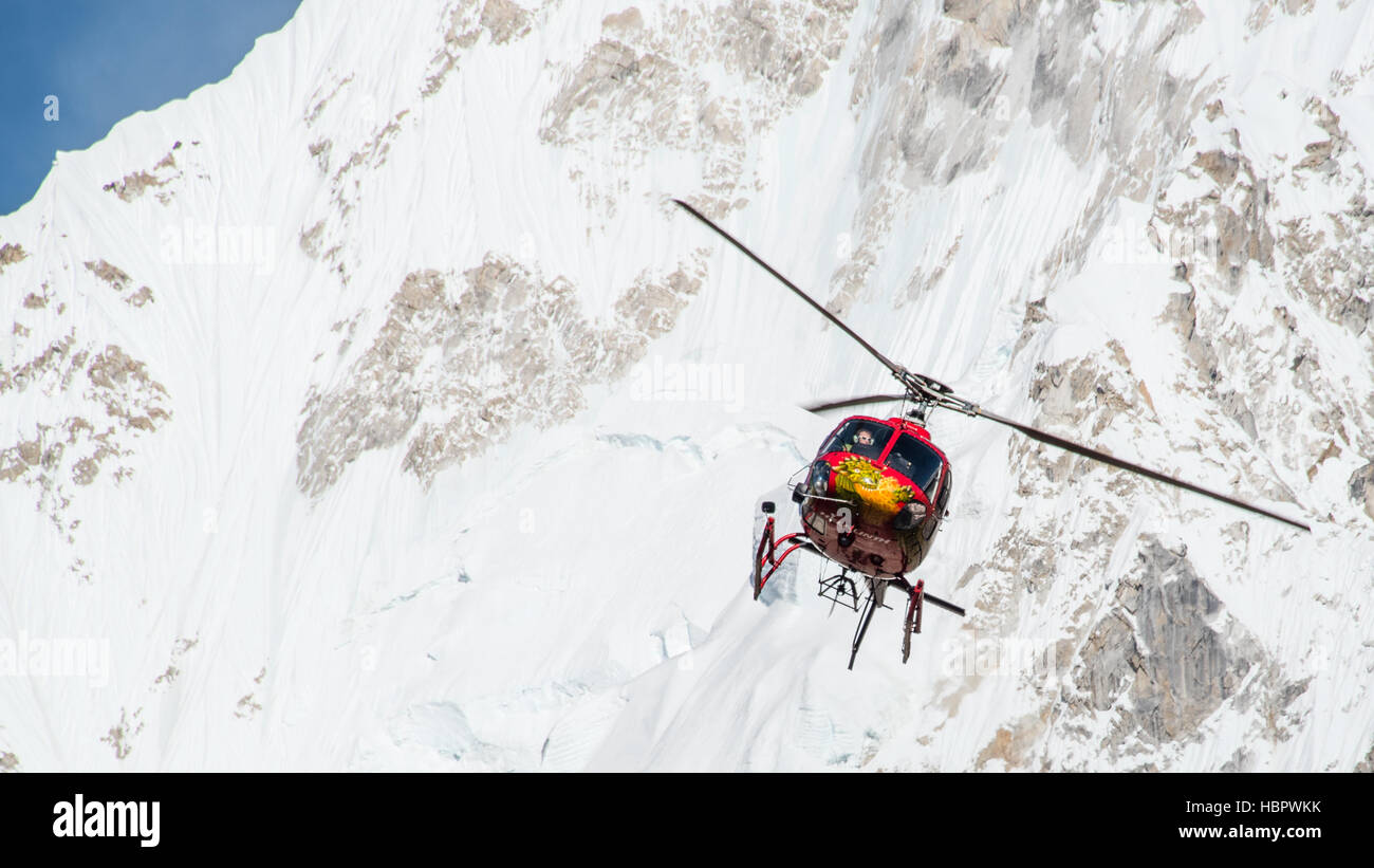 Mountain Rescue helicopter along the Everst Base Camp route in ...