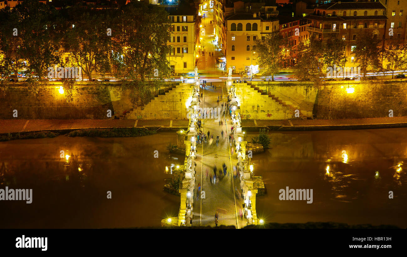 The bridges over River Tiber in Rome - amazing night view Stock Photo ...