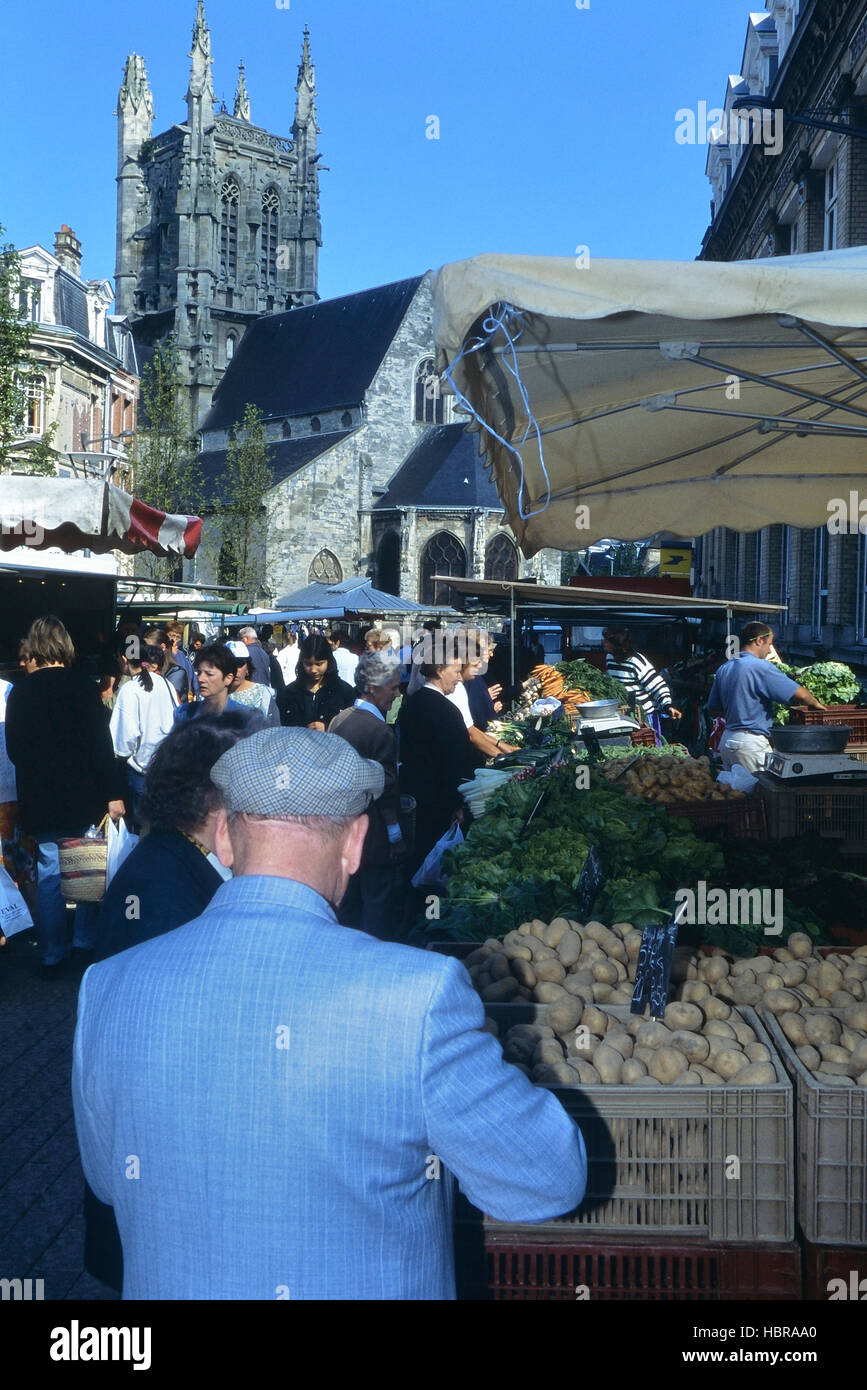 Normandy farmers market hi-res stock photography and images - Alamy