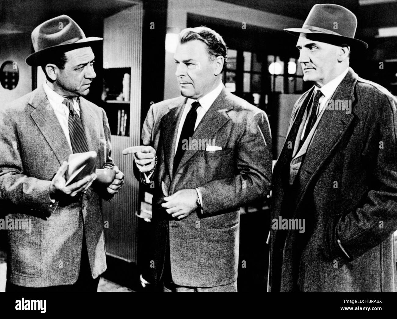 QUATERMASS 2, (aka QUATERMASS II: ENEMY FROM SPACE), from left: Sid ...