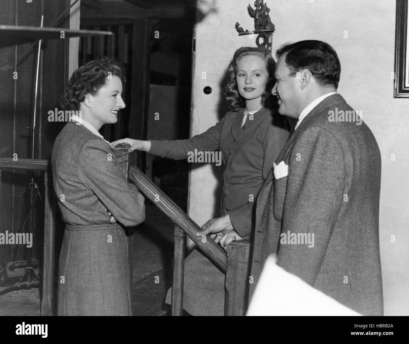 ESCAPE, Jill Esmond, Peggy Cummins, director, Joseph L. Mankiewicz, on ...