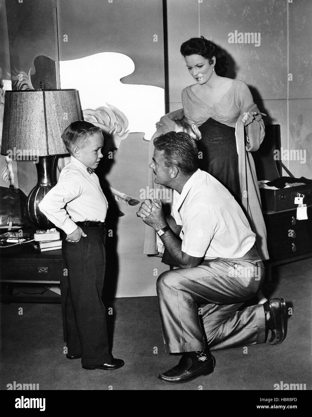 EVERYTHING BUT THE TRUTH, from left: Tim Hovery, director Jerry Hopper ...