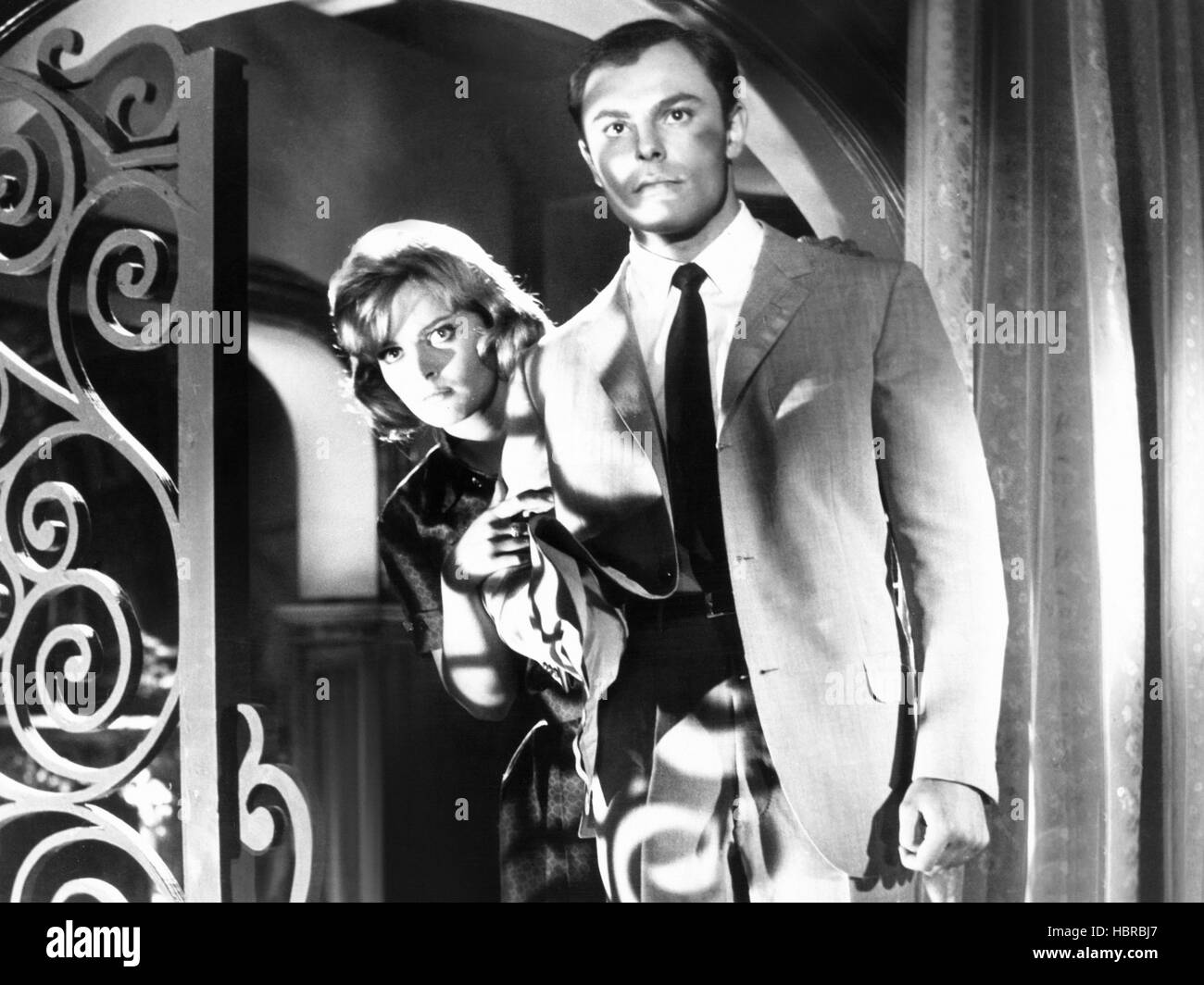 EVIL EYE, (aka LA RAGAZZA CHE SAPEVA TROPPO), from left, Letícia Roman ...