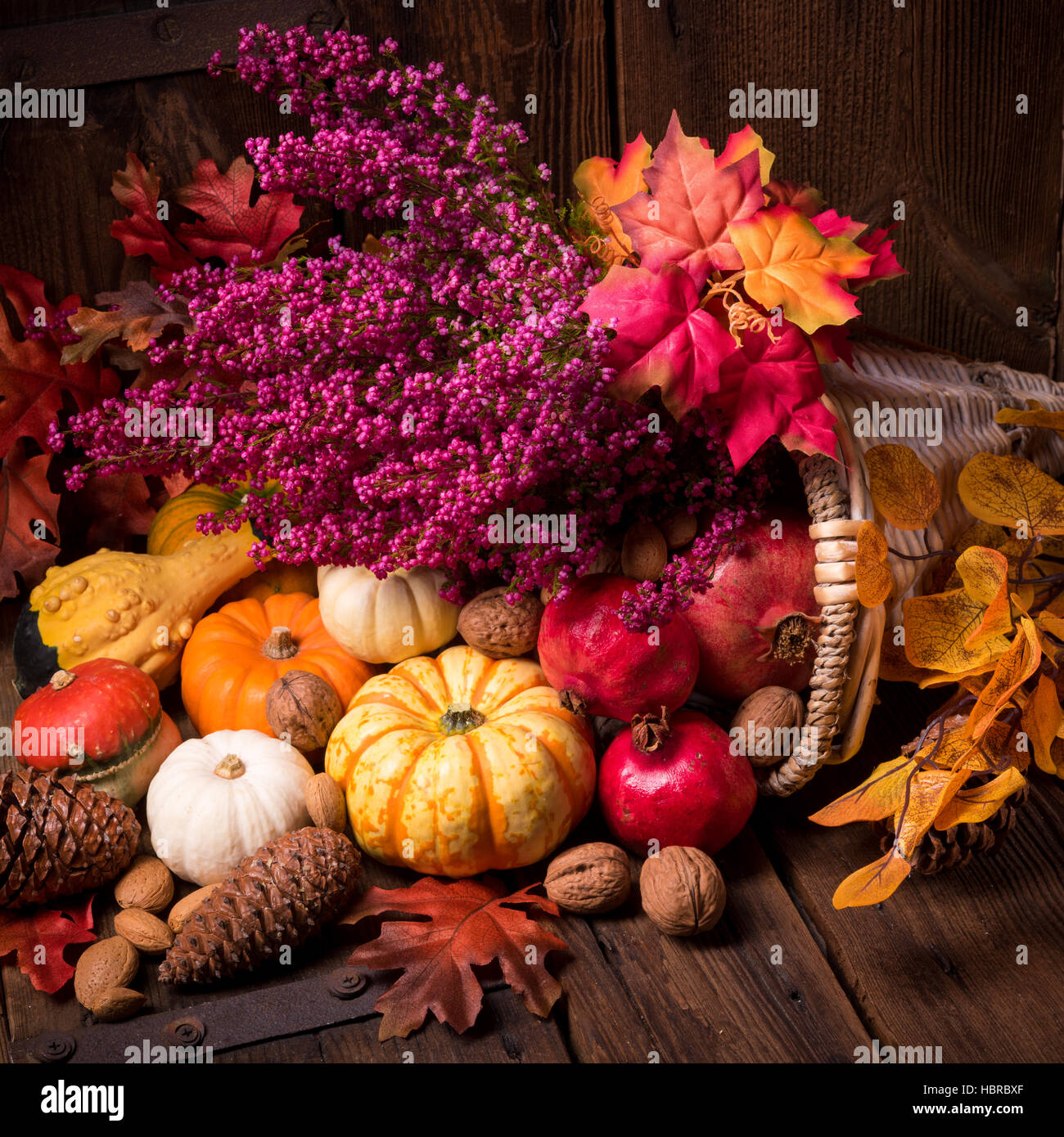 Cornucopia h hi-res stock photography and images - Alamy