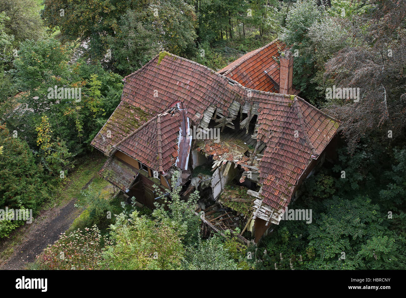 Decay hi-res stock photography and images - Alamy