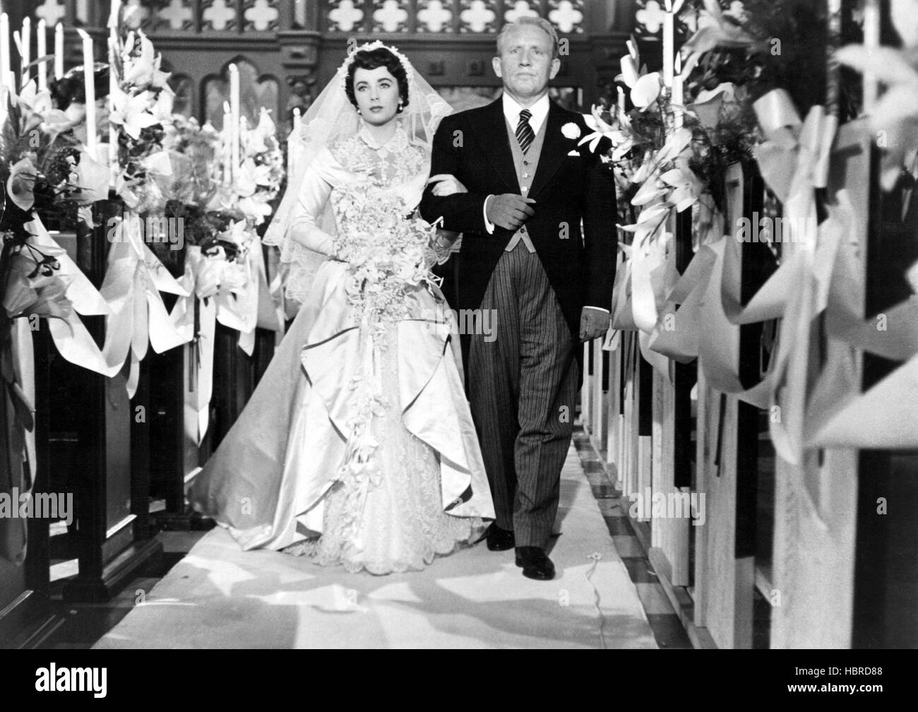 FATHER OF THE BRIDE, Elizabeth Taylor, Spencer Tracy, 1950 Stock Photo ...