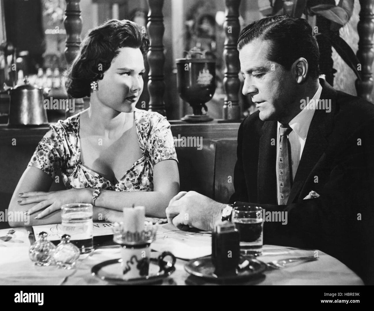 THE FEARMAKERS, from left: Marilee Earle, Dana Andrews, 1958 Stock ...