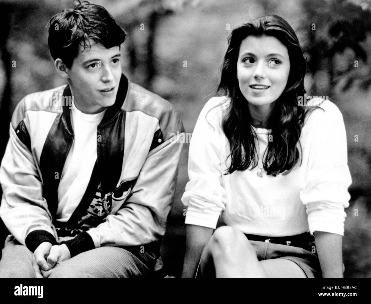 FERRIS BUELLER'S DAY OFF, from left, Matthew Broderick, Mia Sara, 1986 ...
