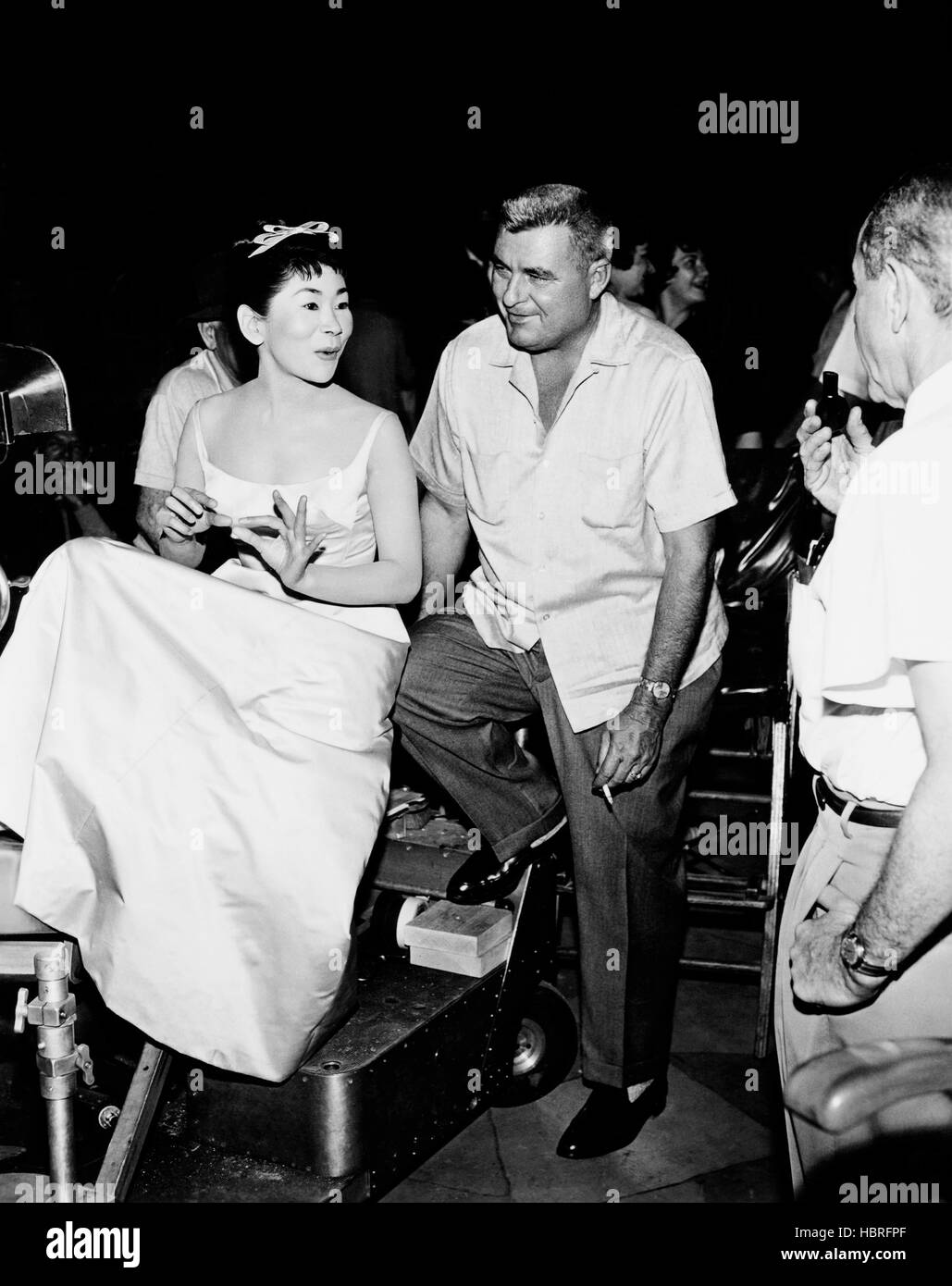 FLOWER DRUM SONG, from left: Miyoshi Umeki, cinematographer Russell ...