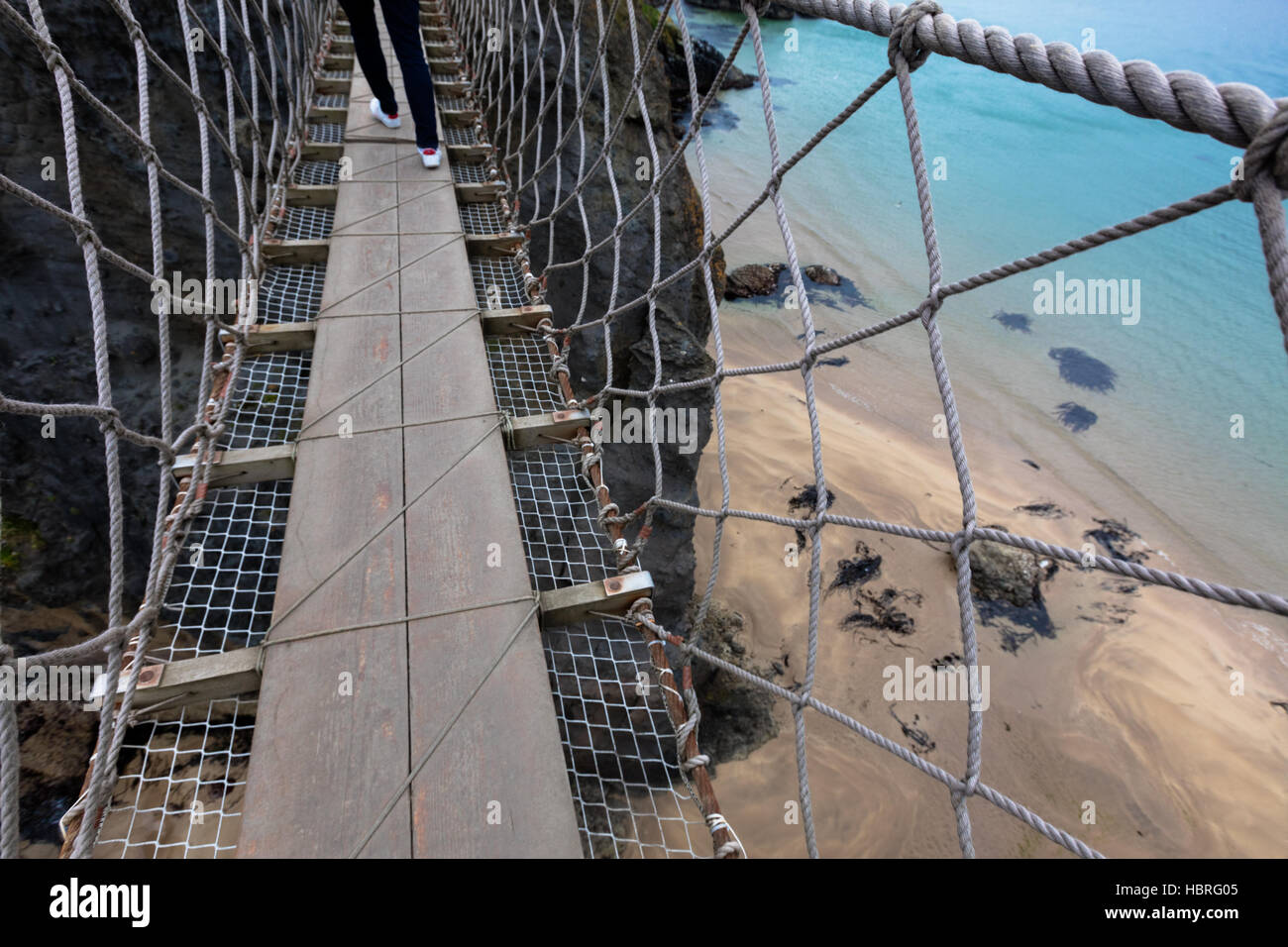 Pathway to the carrick a rede rope bridge hi-res stock photography and ...