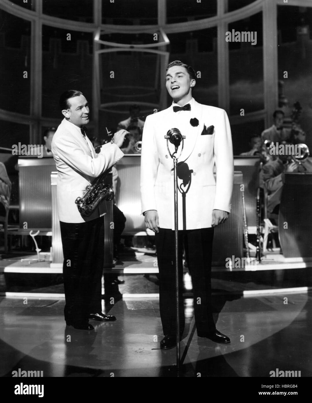 THE FLEET'S IN, Jimmy Dorsey, Bob Eberly, 1942 Stock Photo - Alamy