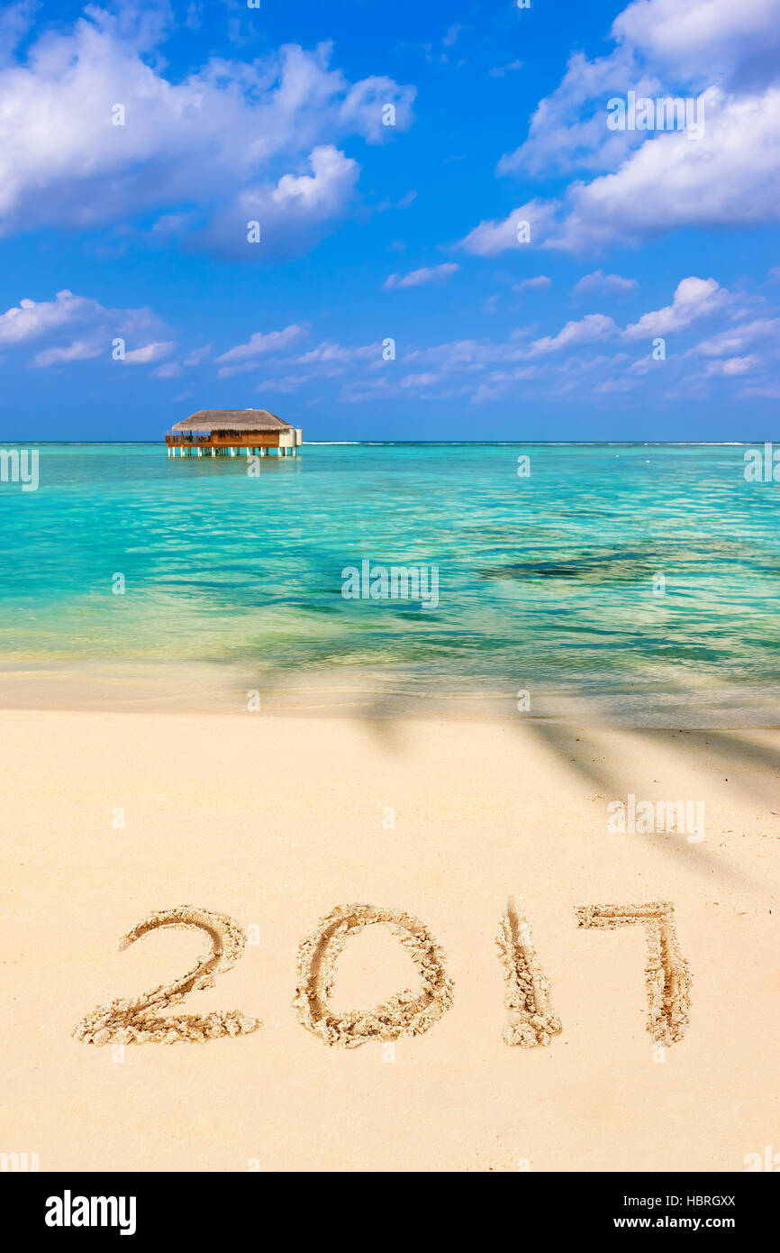 Numbers 2017 on beach Stock Photo - Alamy