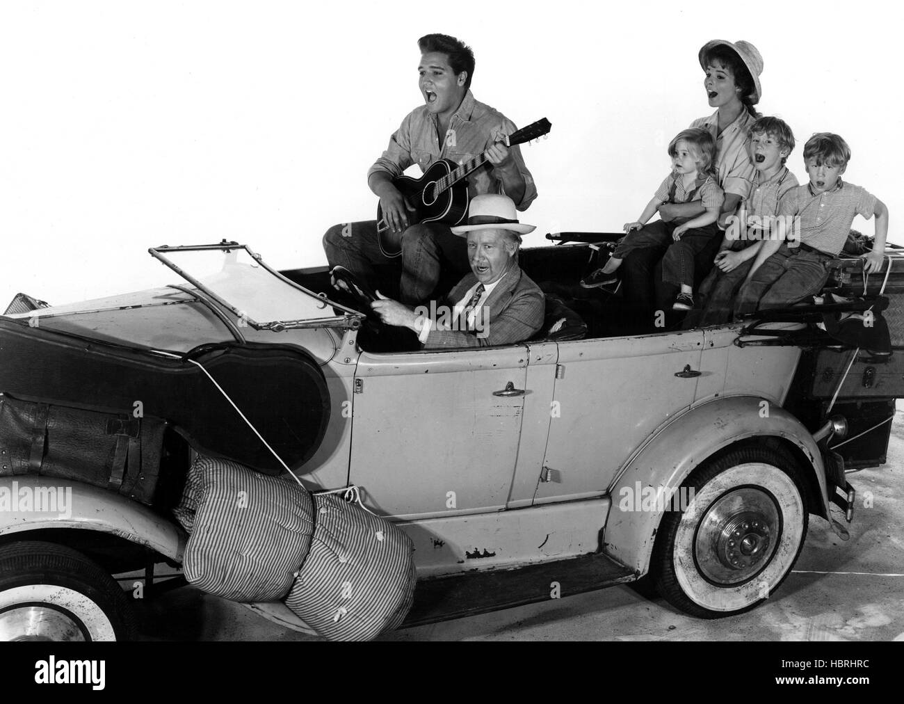 FOLLOW THAT DREAM, Elvis Presley, Arthur O'Connell, Anne Helm, Gavin ...