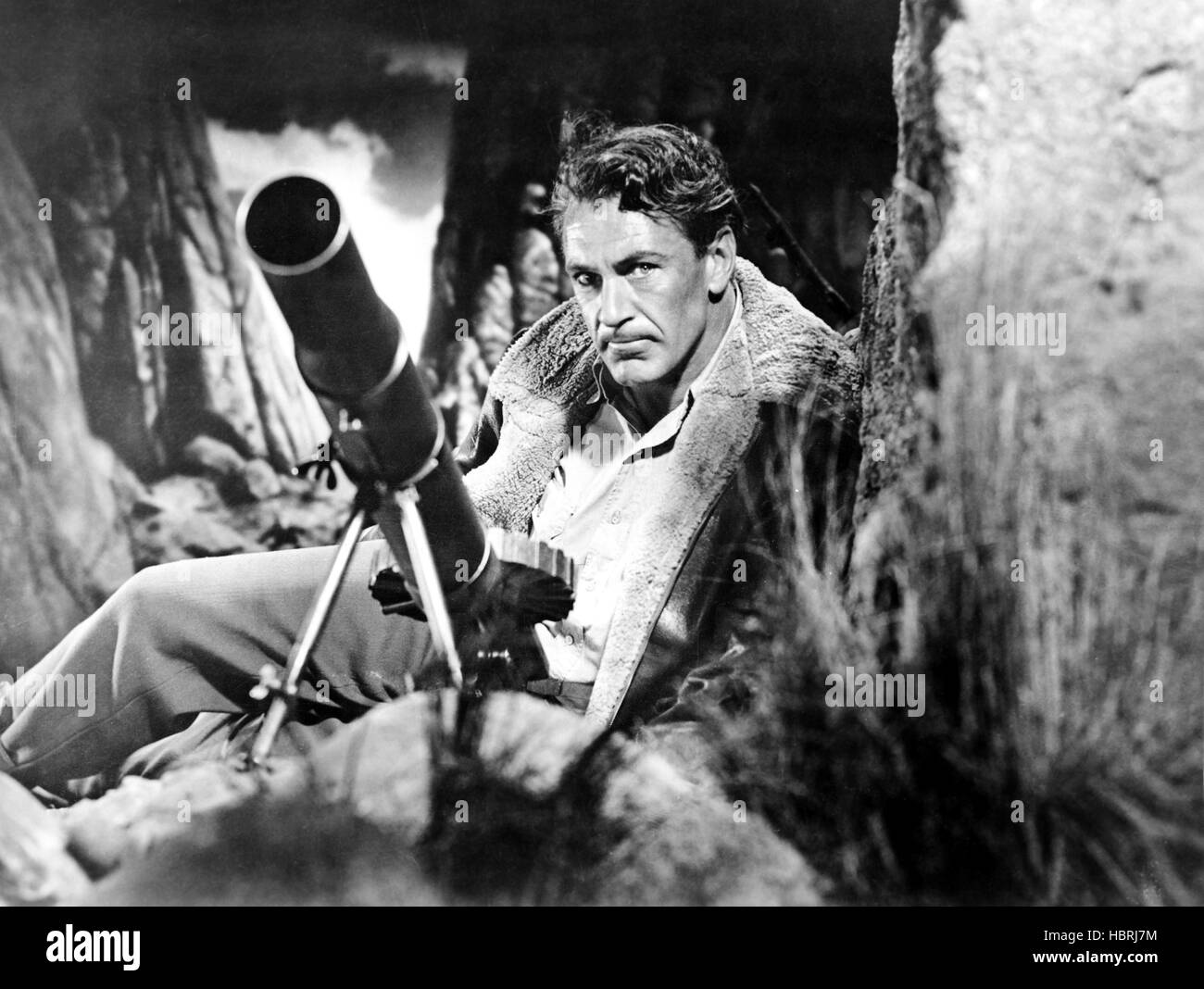 FOR WHOM THE BELL TOLLS, Gary Cooper, 1943 Stock Photo - Alamy
