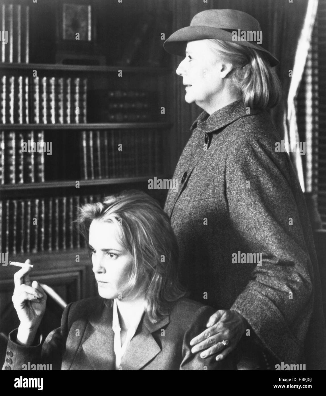 FRANCES, from left: Jessica Lange, Kim Stanley, 1982, © Universal ...