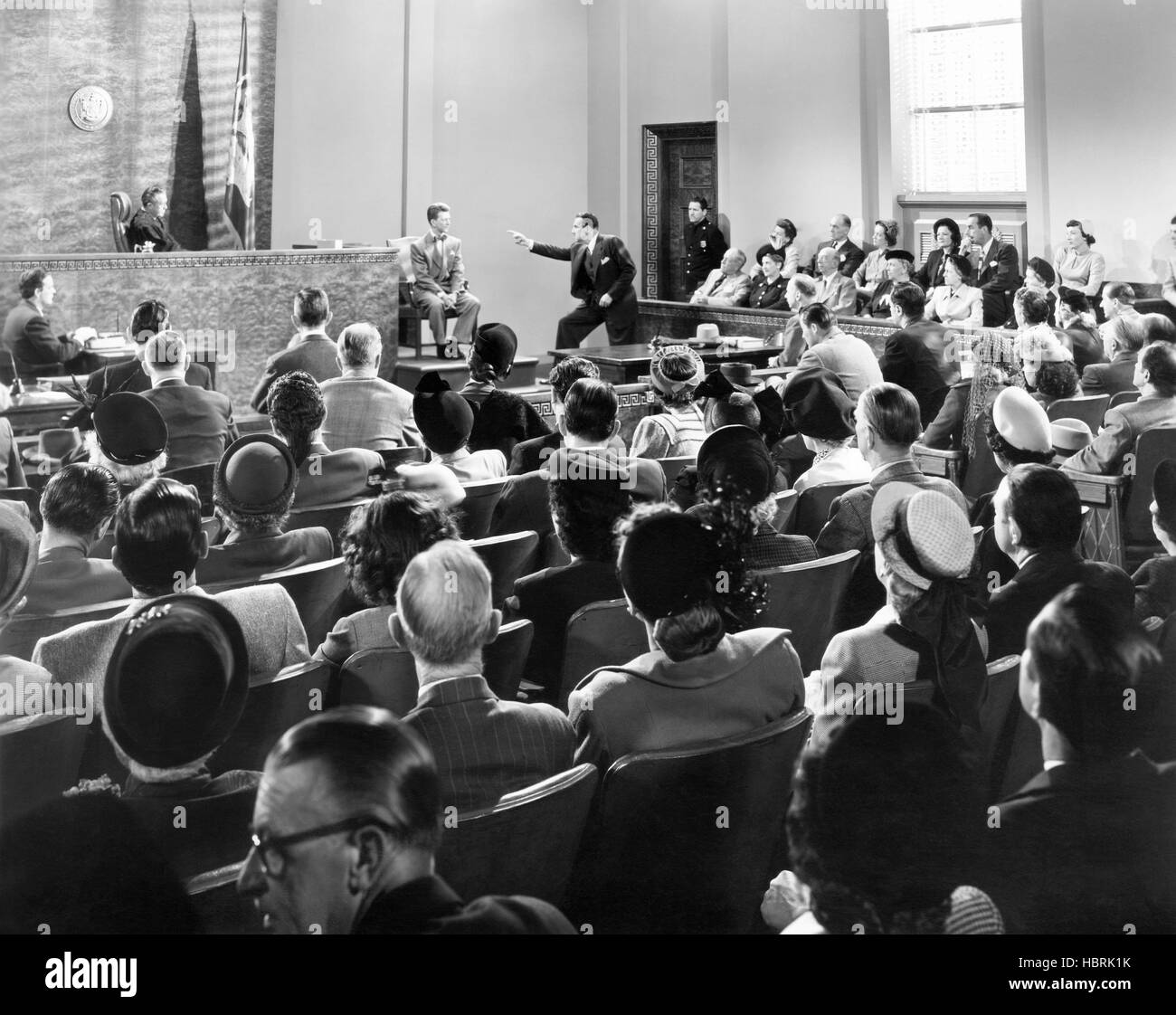 FRANCIS COVERS THE BIG TOWN, Donald O'Connor (witness stand), Gale ...