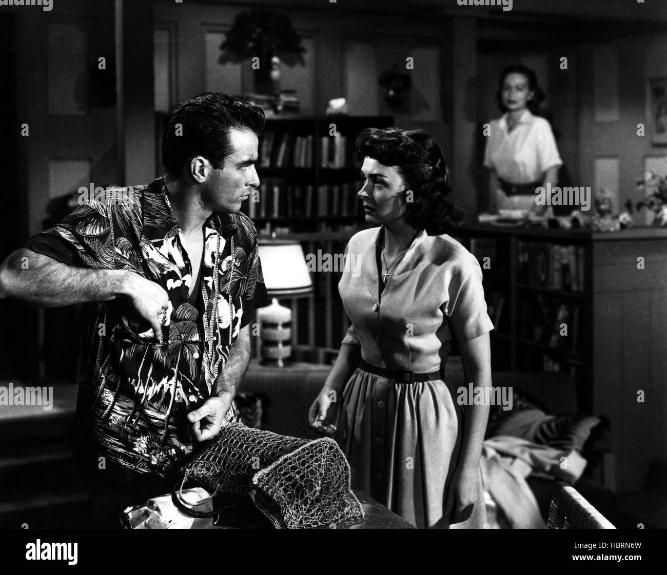 FROM HERE TO ETERNITY, Montgomery Clift, Donna Reed, Kristine Miller ...