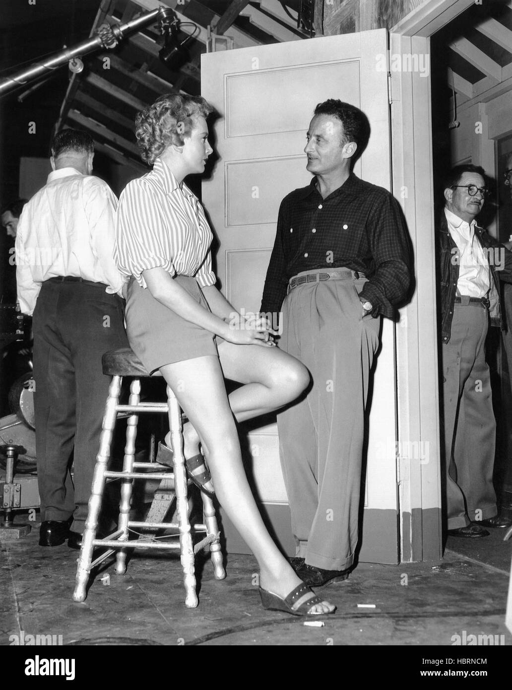 FROM HERE TO ETERNITY, from left, Deborah Kerr, director Fred Zinneman ...