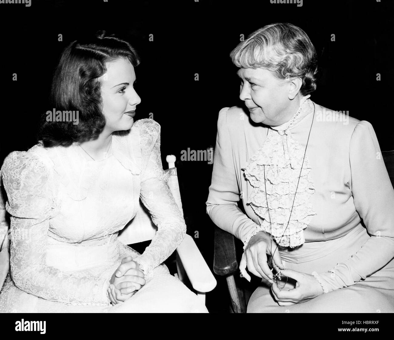 FIRST LOVE, from left: Deanna Durbin, Kathleen Howard on set, 1939 ...