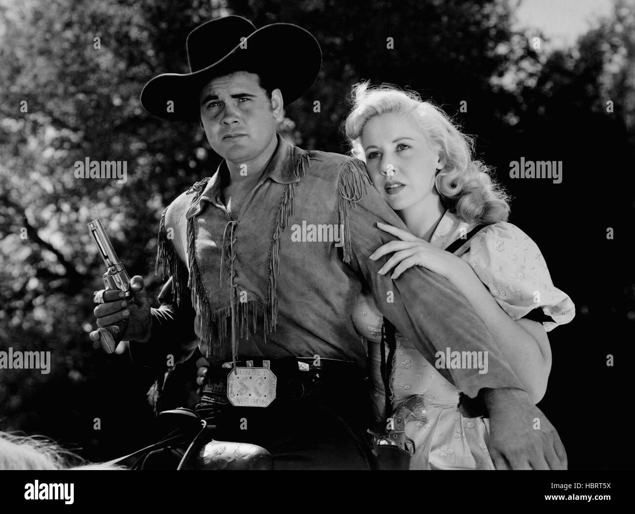 FIGHTING MUSTANG, from left: Sunset Carson, Pat Starling, 1948 Stock ...