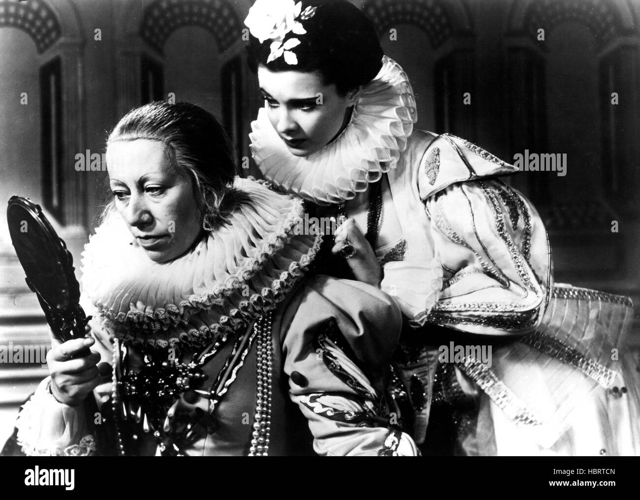 FIRE OVER ENGLAND, Flora Robson, Vivien Leigh, 1937 Stock Photo - Alamy