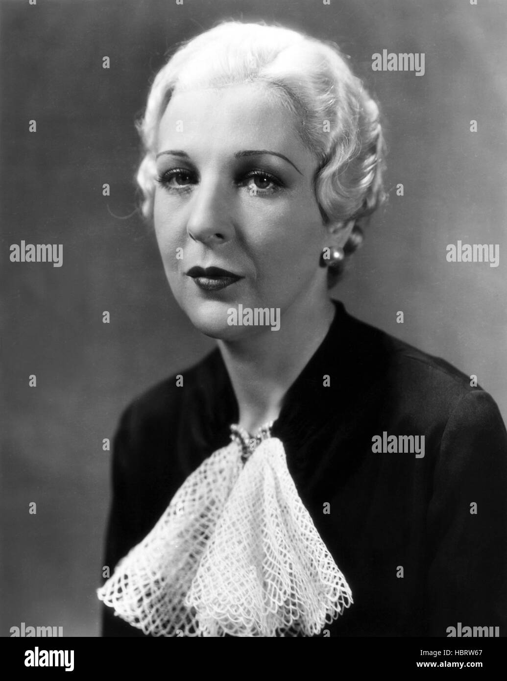 Natalie Moorhead's Instagram, Twitter & Facebook on IDCrawl