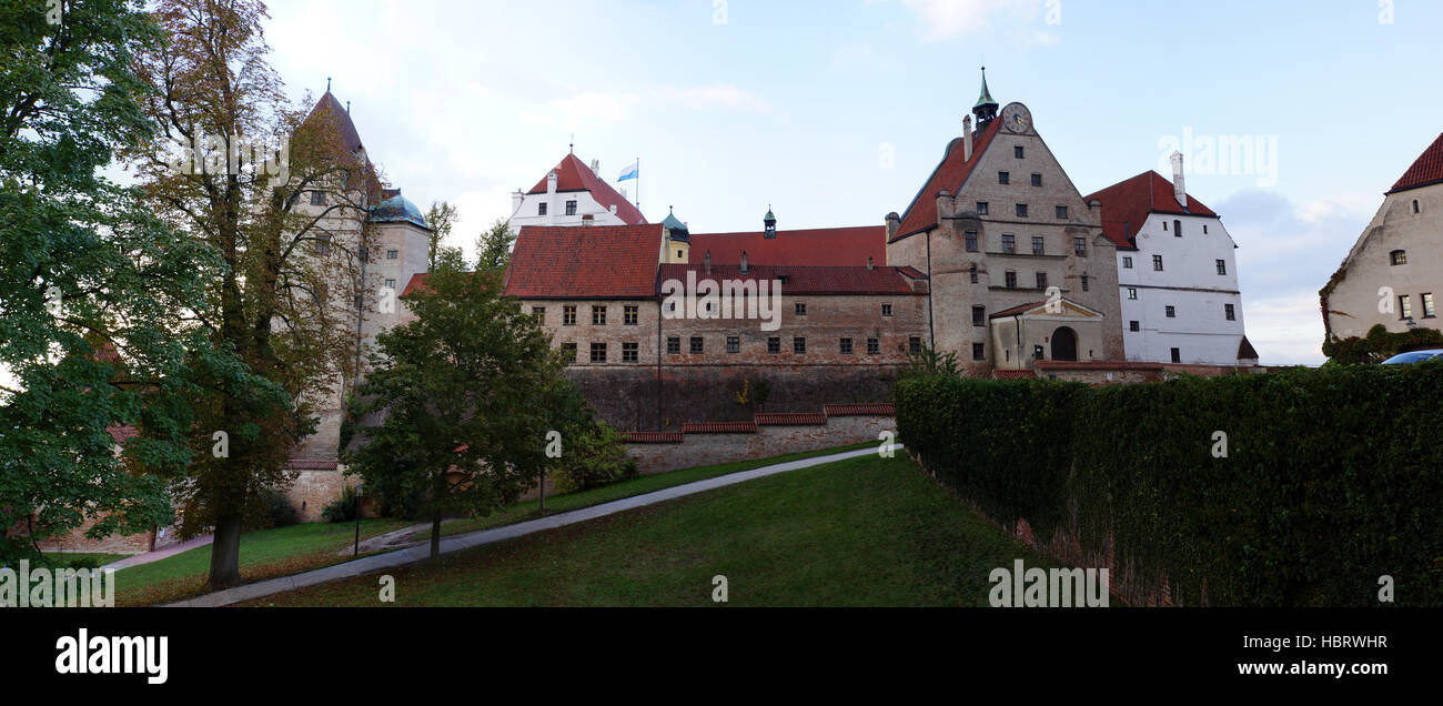 Schloss trausnitz hi-res stock photography and images - Alamy