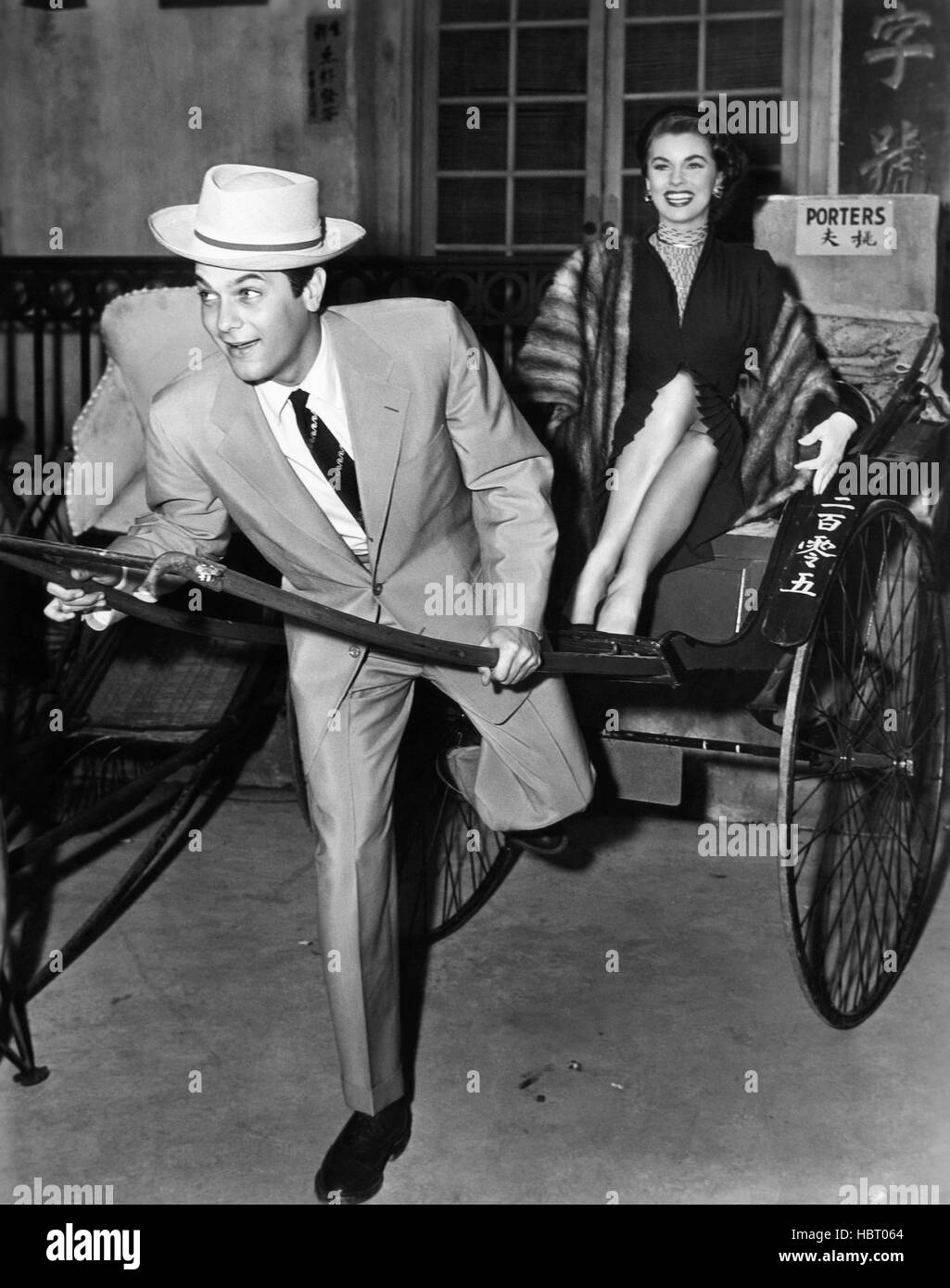 FORBIDDEN, Tony Curtis, Joanne Dru, on-set, 1953 Stock Photo - Alamy