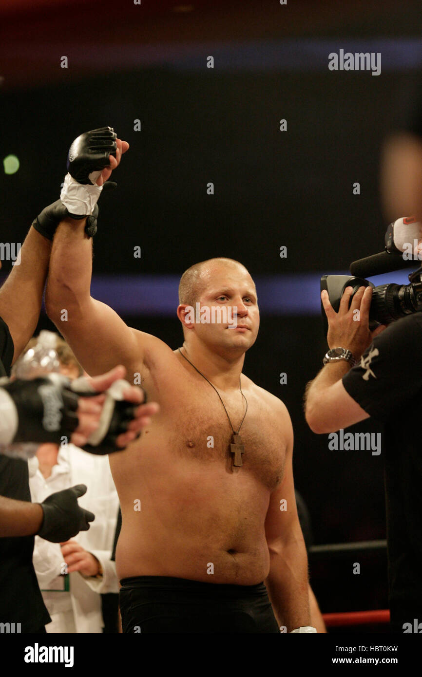 Fedor emelianenko hi-res stock photography and images - Alamy