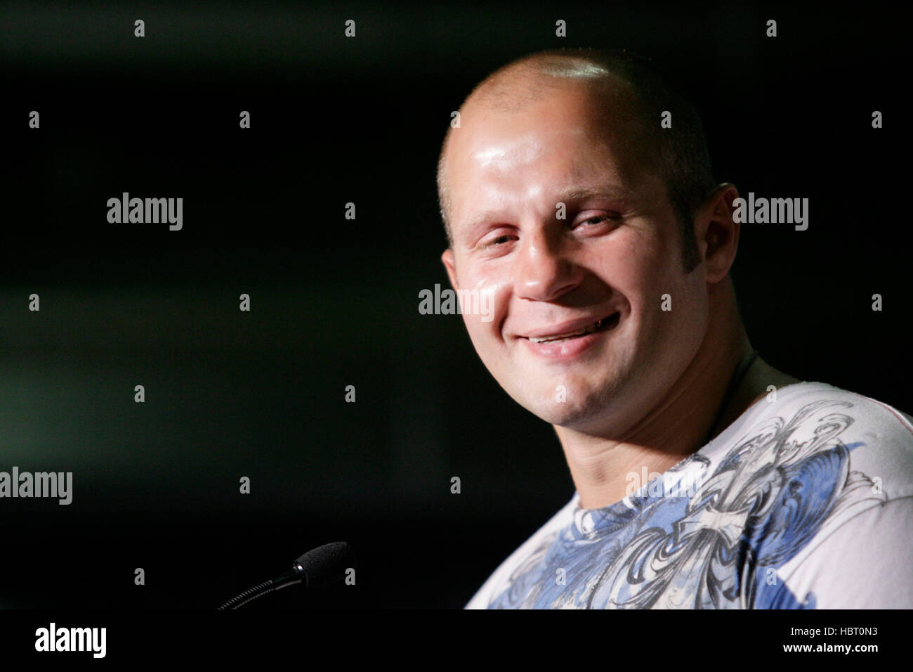 Fedor Emelianenko speaks at a post-fight press conference at Affliction ...