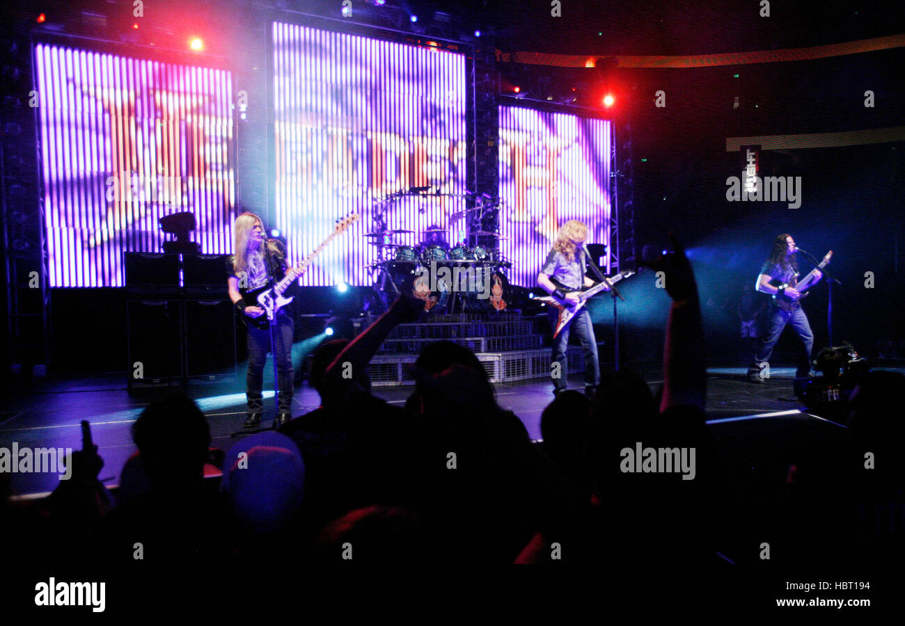 Mma mixed martial arts hi-res stock photography and images - Alamy