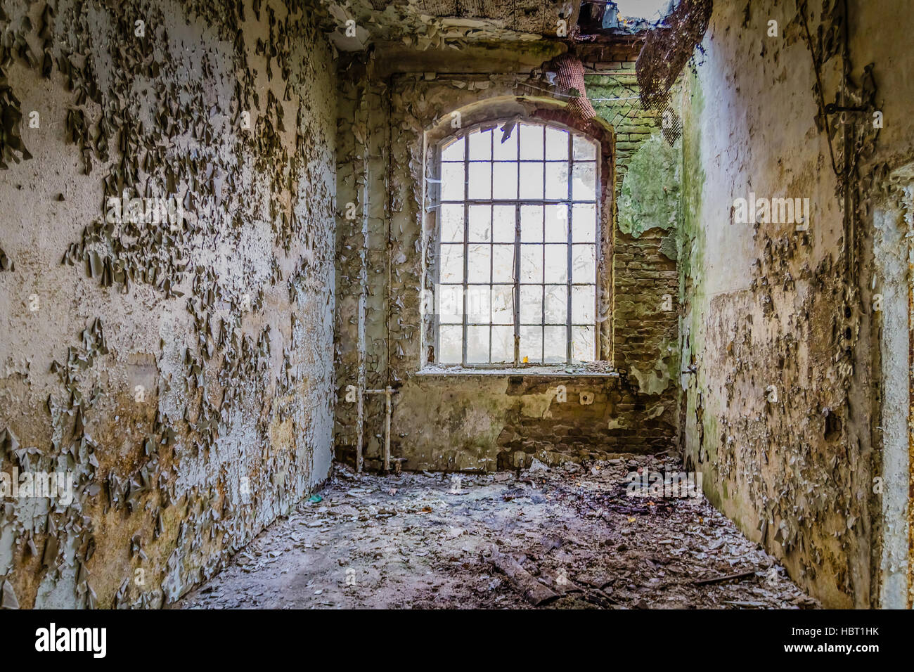 abandoned old building Stock Photo - Alamy