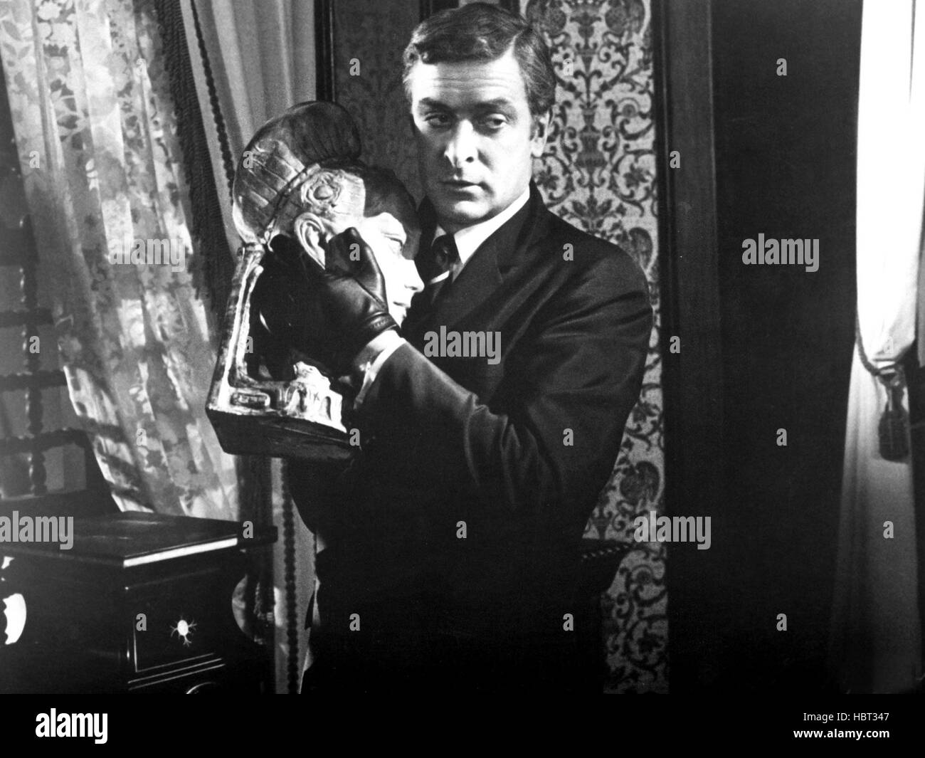 GAMBIT, Michael Caine, 1966 Stock Photo - Alamy